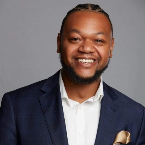 WBBM Newsradio Marshals In A New Evening Anchor In Chicago - Radio Ink